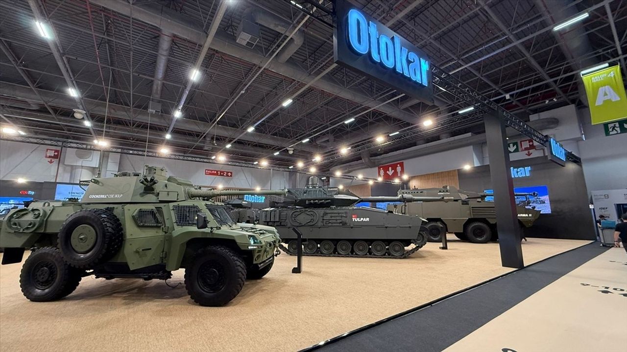 Otokar, IDEF 2025'te 10 Aracıyla Savunma Sanayisine Damga Vurdu